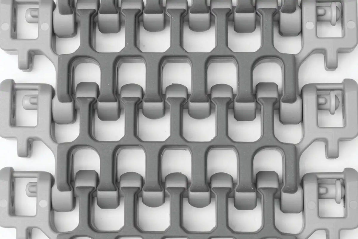 Intralox Series 2400 Radius Friction Top Mold to Width with Load-Shari ...